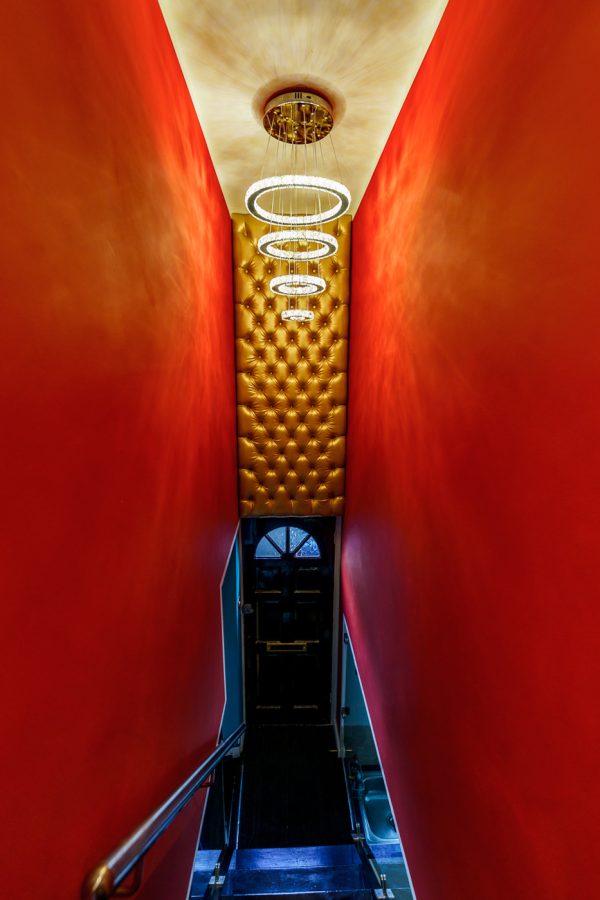 The Boutique - Brightondungeon | Kinky play in a luxury Boudoir