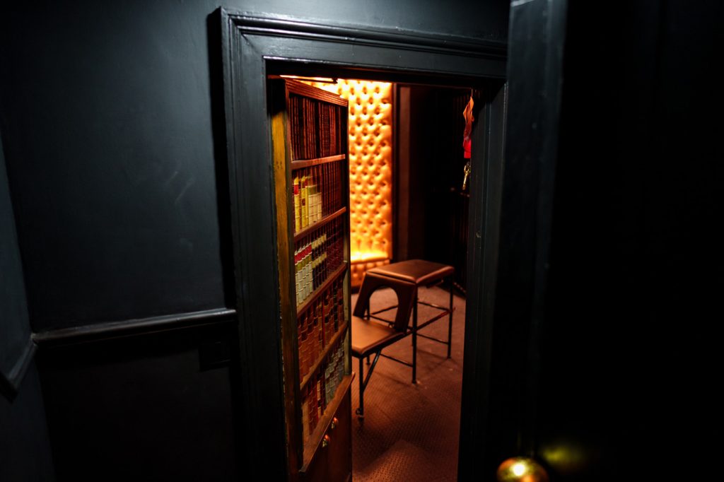 Dungeon Rental Brightondungeon | Book now | Kinky play space
